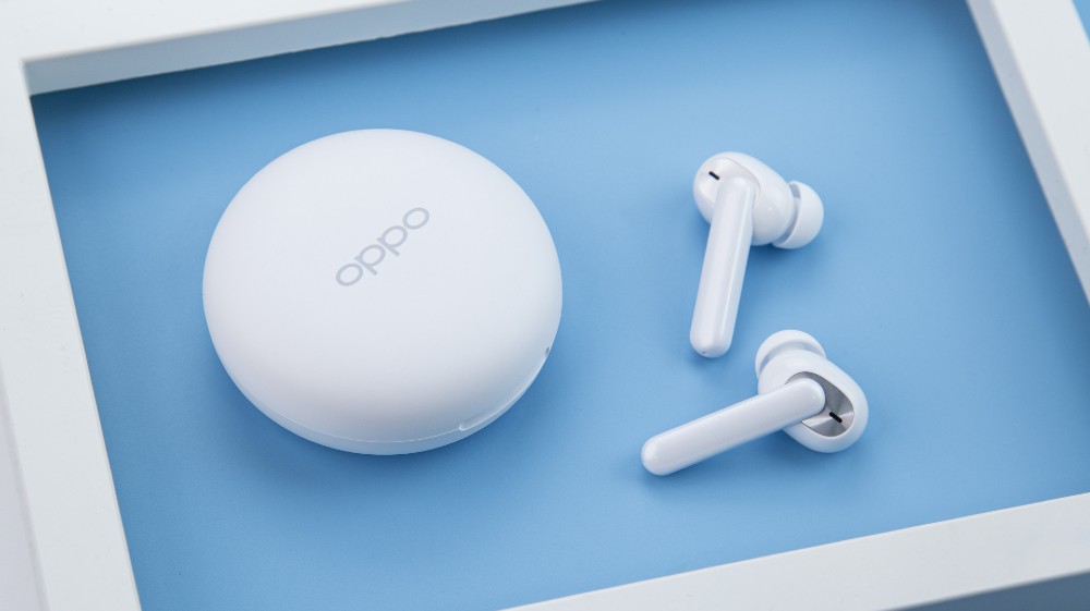 OPPO introduces its first wireless headphones in the Middle East