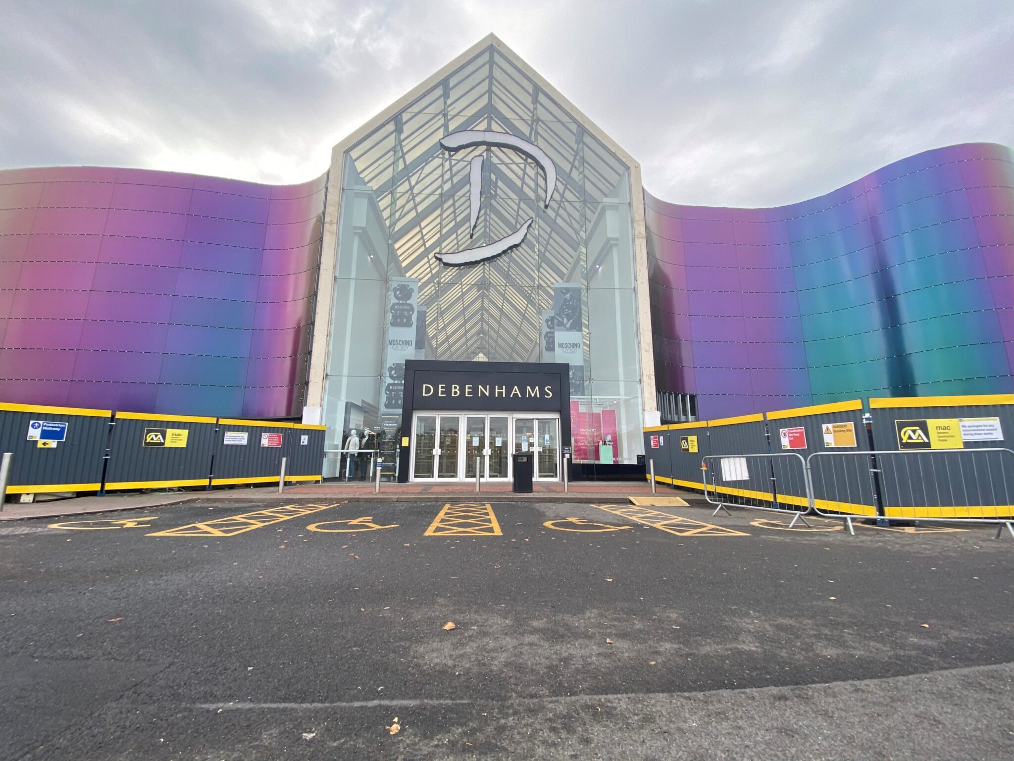 Phase Eight and Hobbs to Upsize Existing Merry Hill Stores